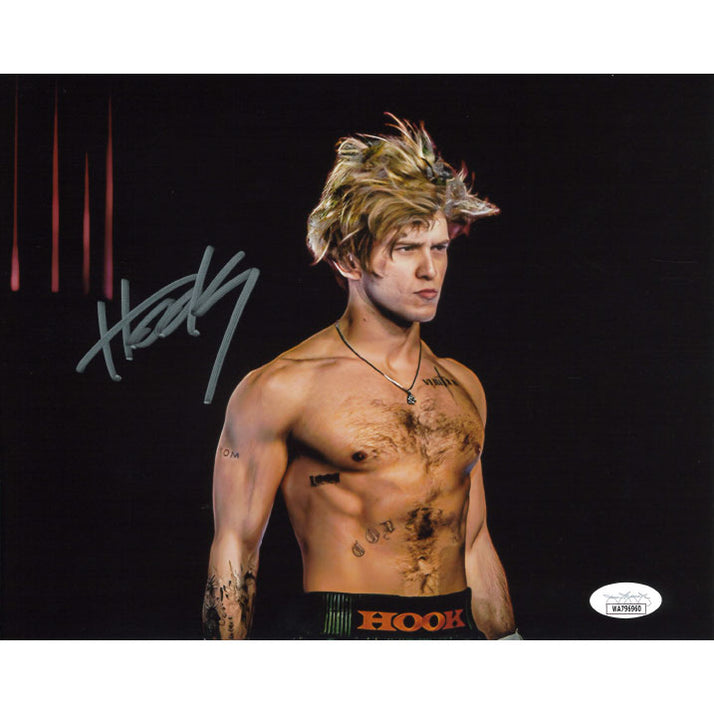 Hook Entrance Pose 8 x 10 Promo - JSA AUTOGRAPHED — Highspots.com